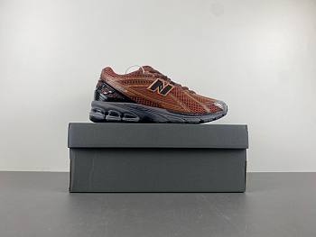 New Balance - Page 1 - KICKHUB